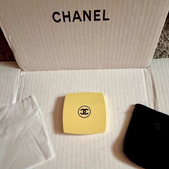 CHANEL | Cell Phones & Accessories | Chanel Yellow Double Mirror ...